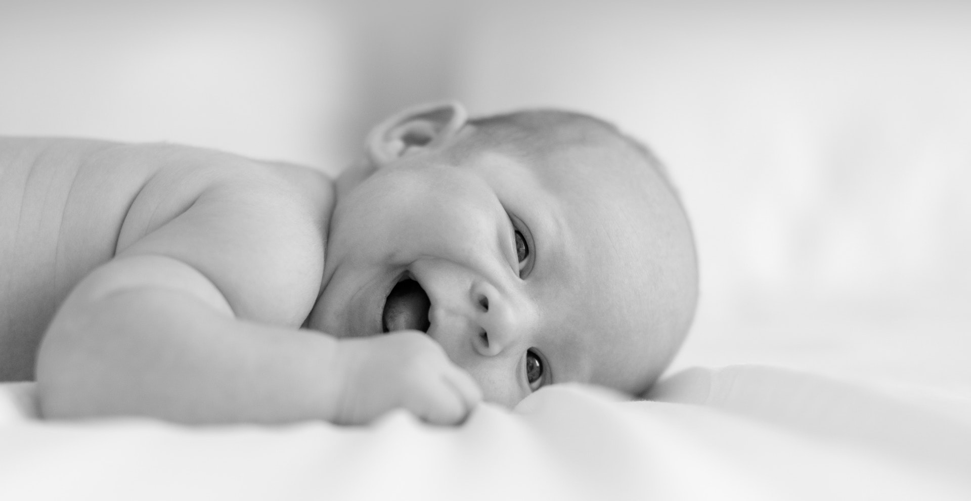 EarWell.nl: Oorcorrectie en flaporen behandelen bij baby's zonder operatie